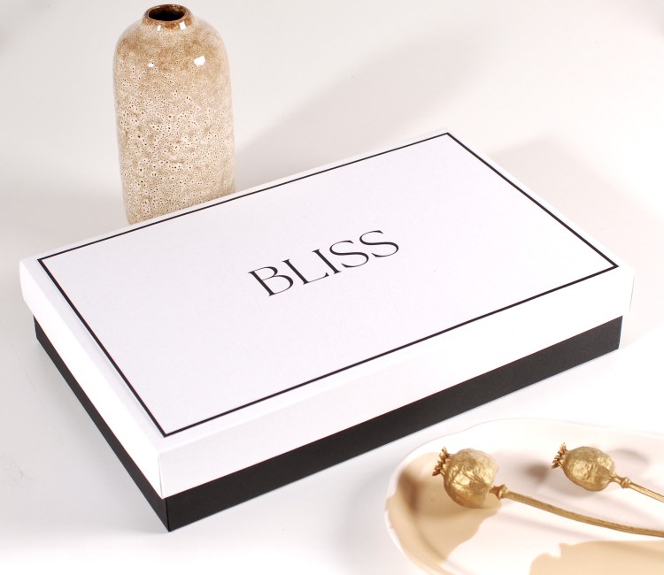 Boîte cadeau en textile Personnalisée | SelfPackaging